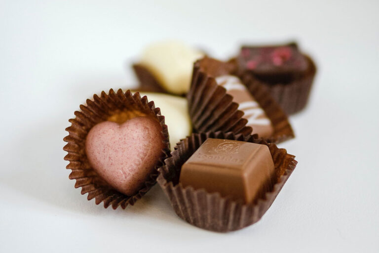 Paper Candy Packaging [4 Benefits] | Albert Paper Products